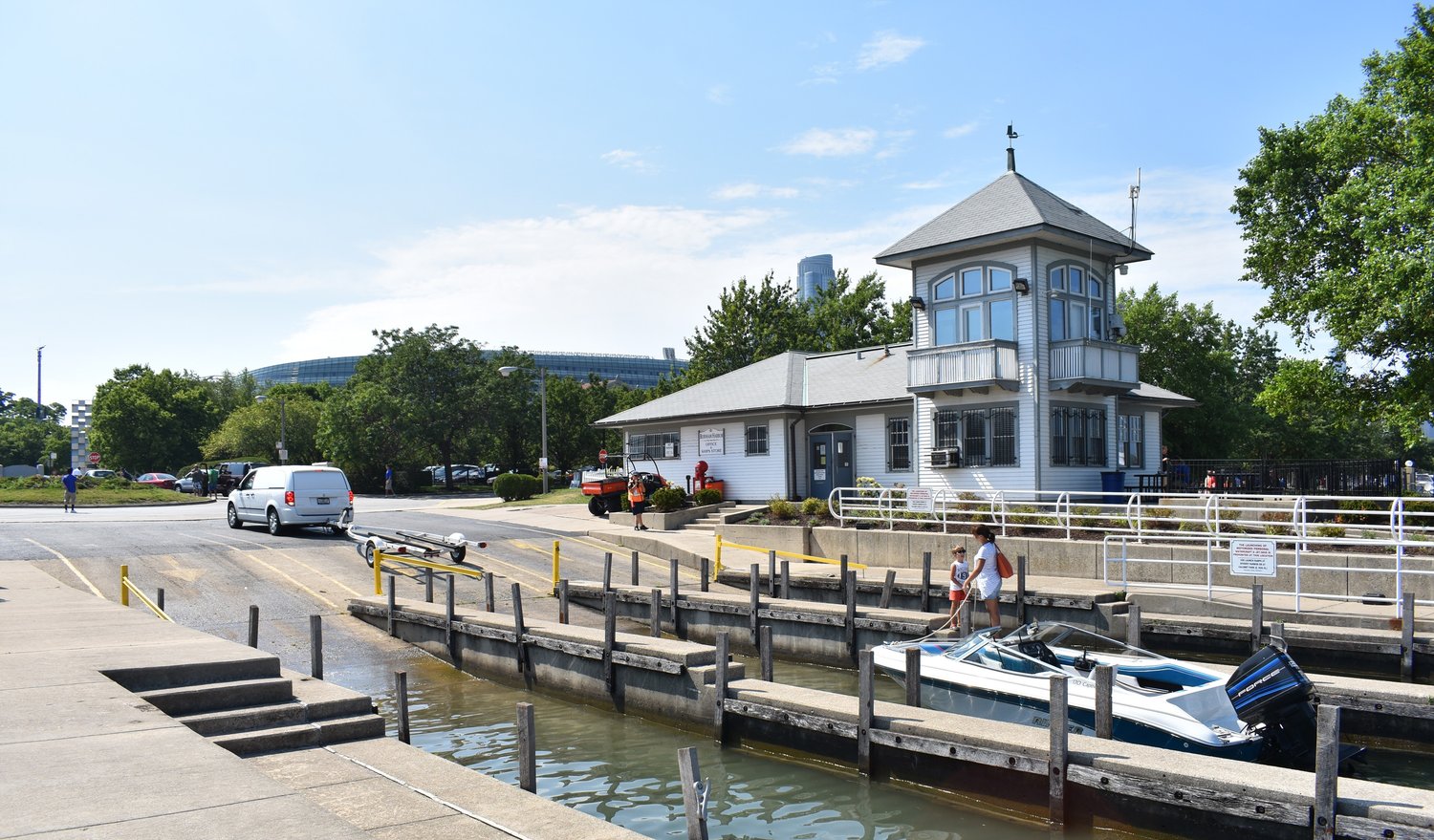 Burnham Harbor: Chicago's Best Bet for Music, Museums & Sports