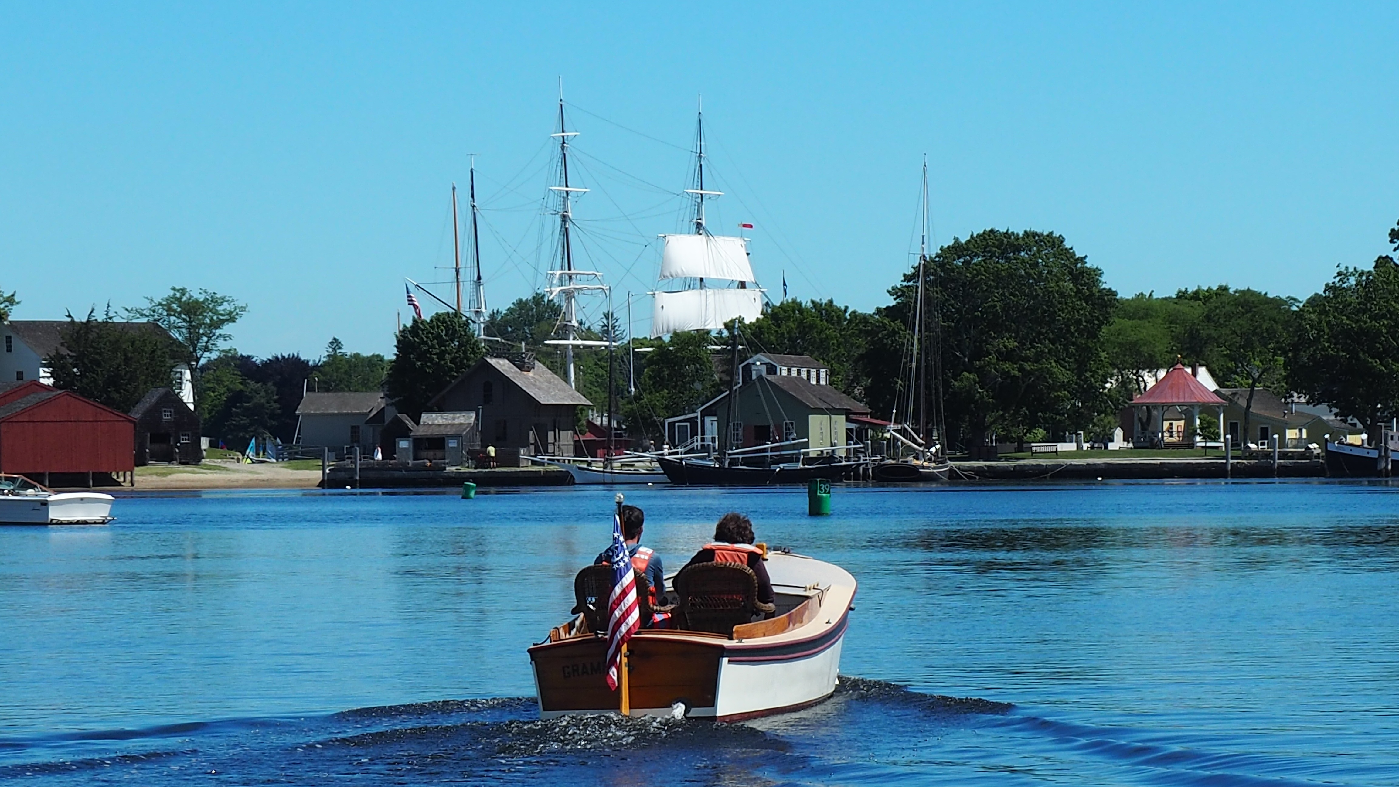 The Many Amenities of Mystic Seaport Marina